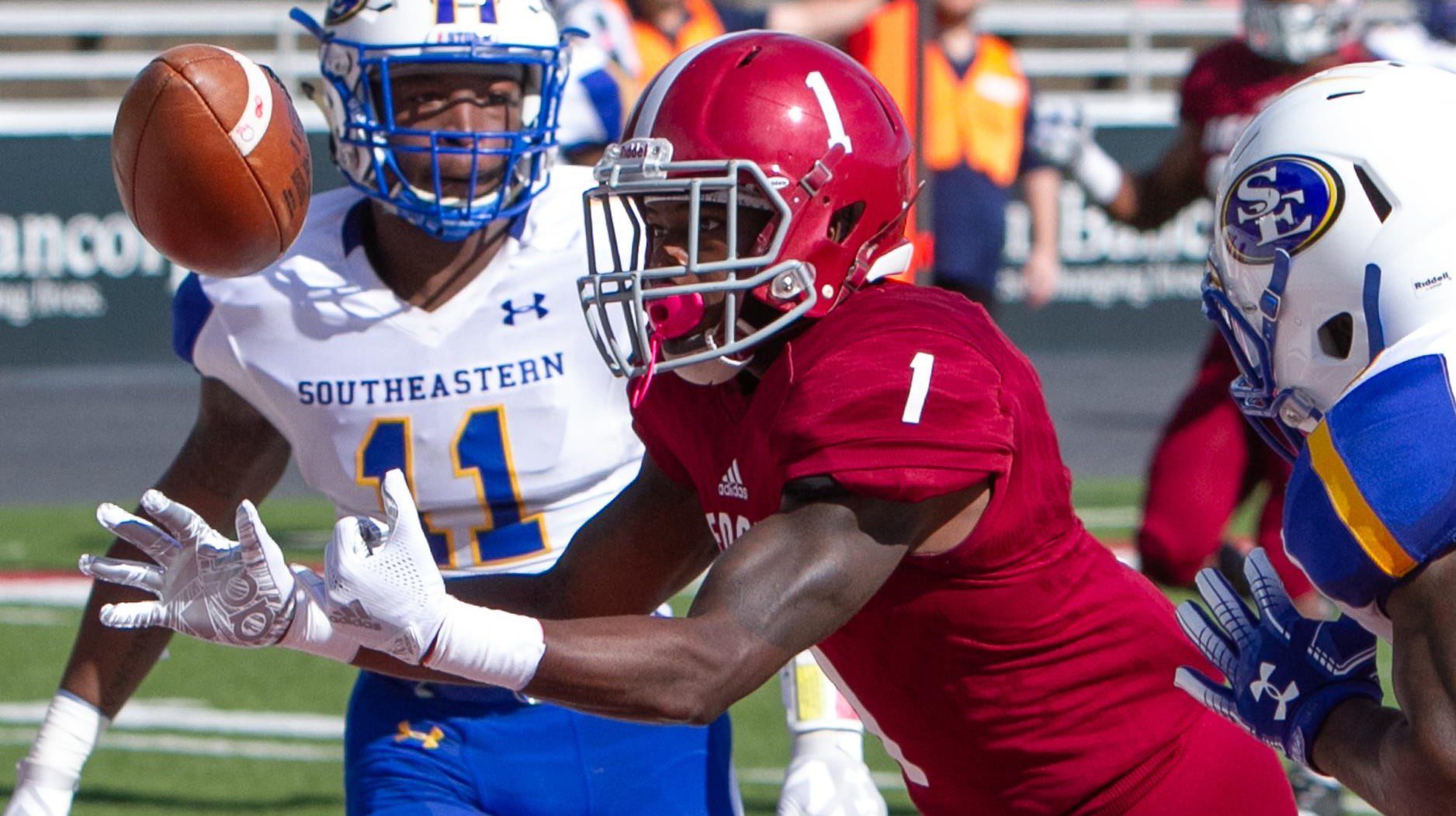 Meet 2020 NFL Draft Prospect: Doug Johnson Jr., WR, Henderson State