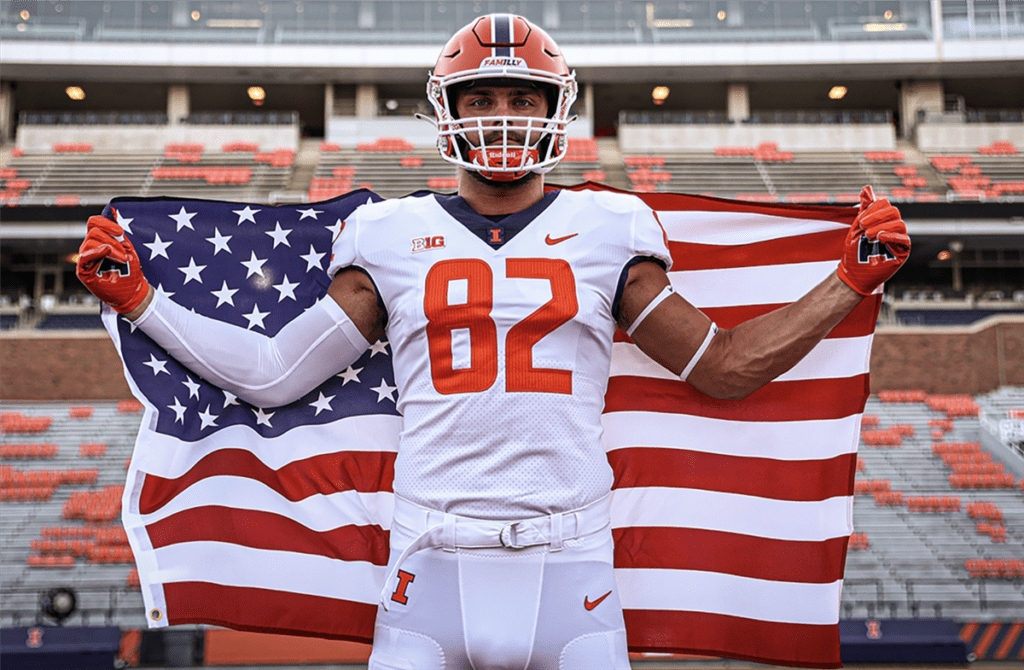 NFL Draft Diamonds 2023 Scouting Report: Luke Ford, TE, Illinois