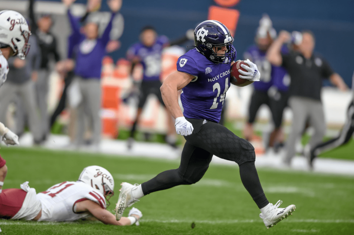Meet 2023 NFL Draft Prospect Peter Oliver, RB, Holy Cross